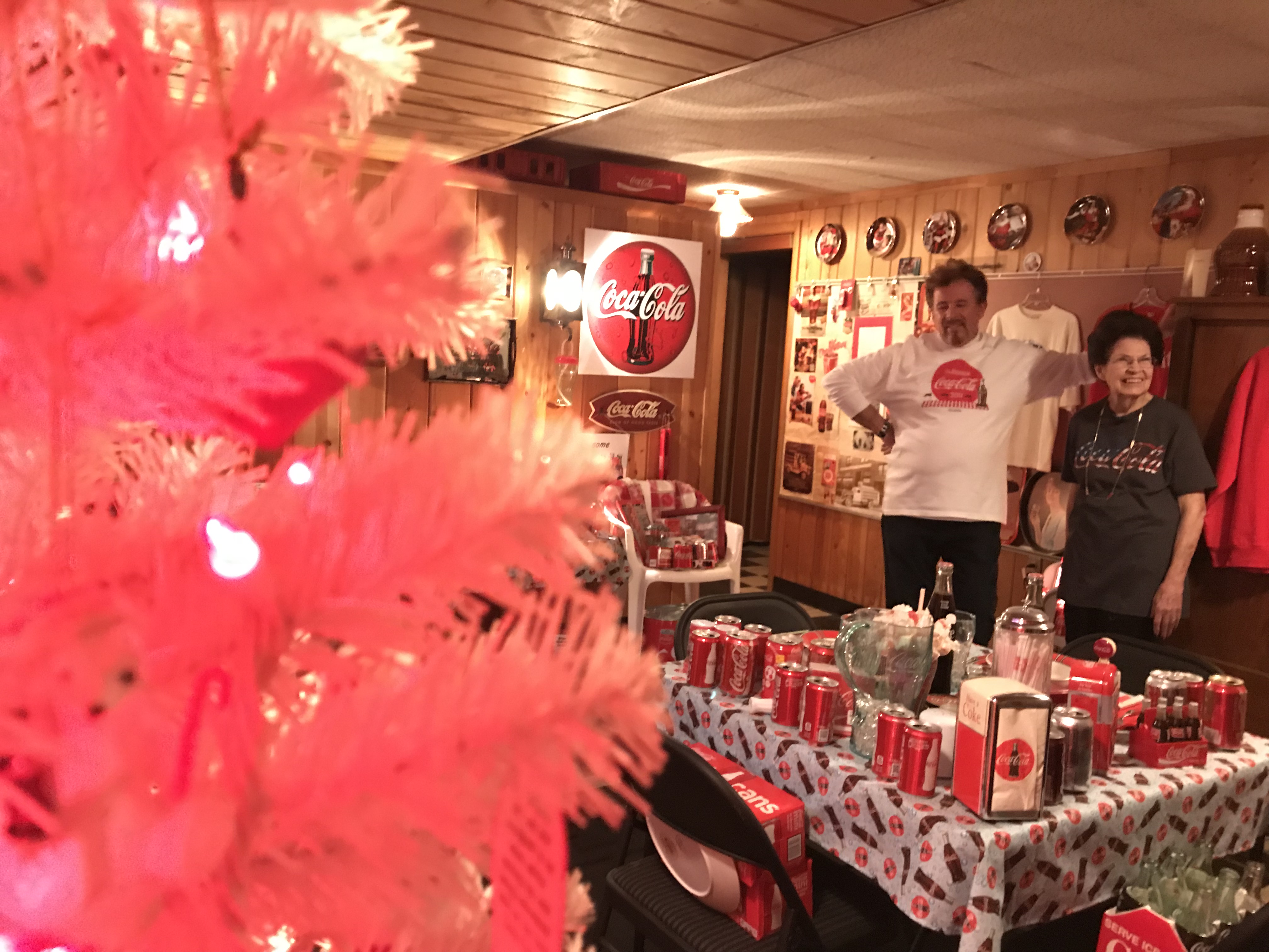 85-year-old woman’s shrine to Coca-Cola spans 6 decades | KSL.com
