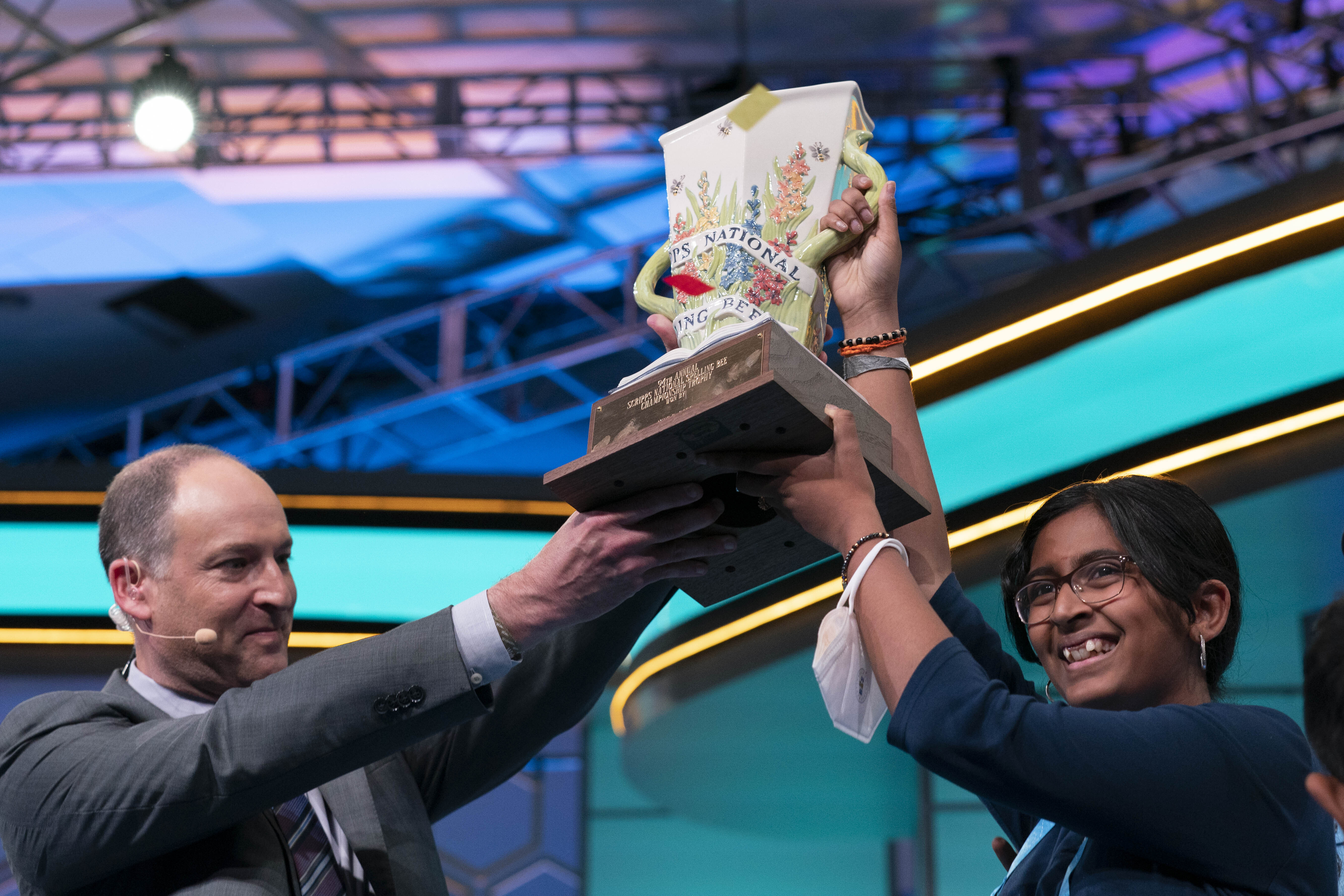 Harini Logan is the 2022 Scripps National Spelling Bee champion after a ...