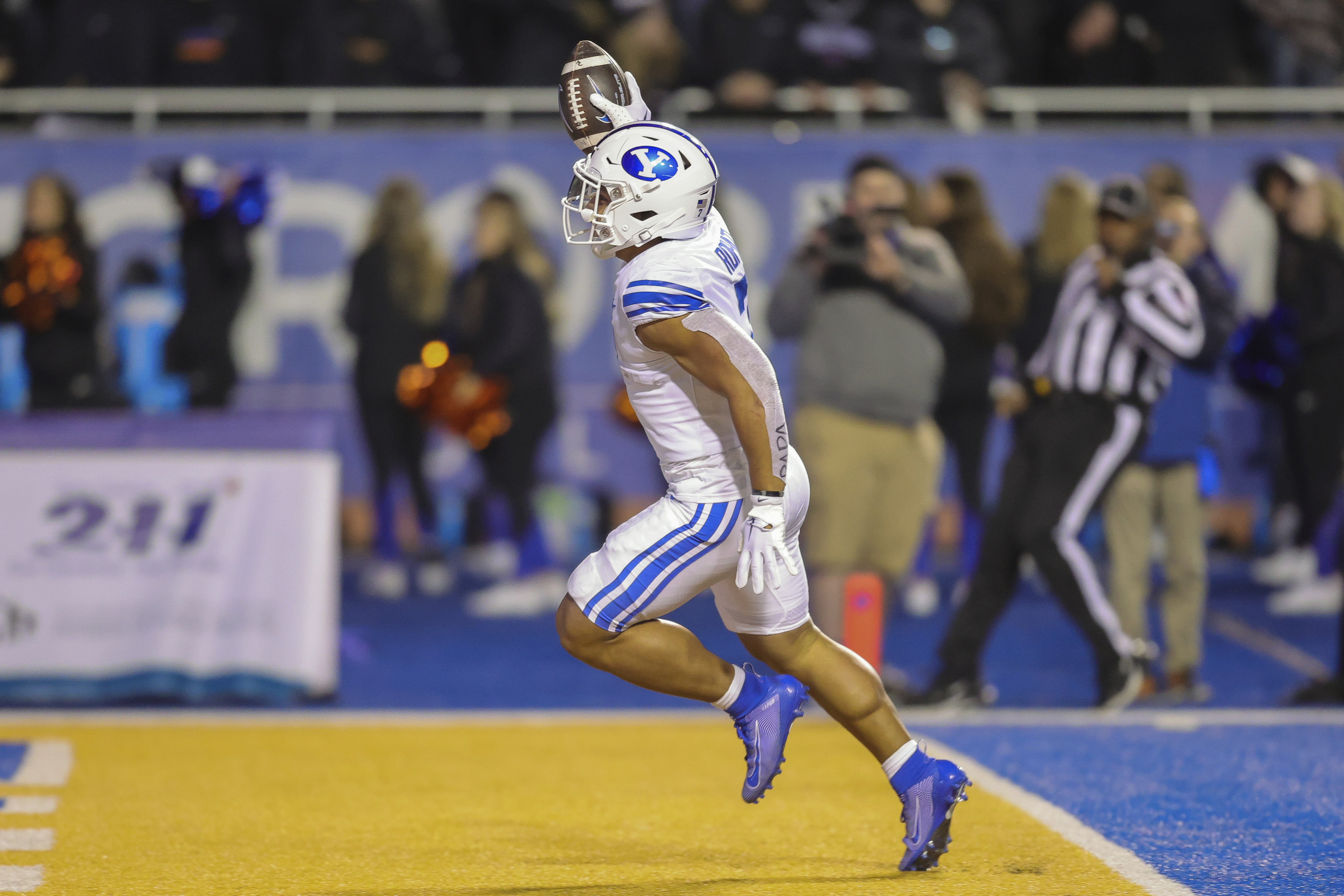 Patience and a mother's wish: How Hinckley Ropati was ready for BYU at ...