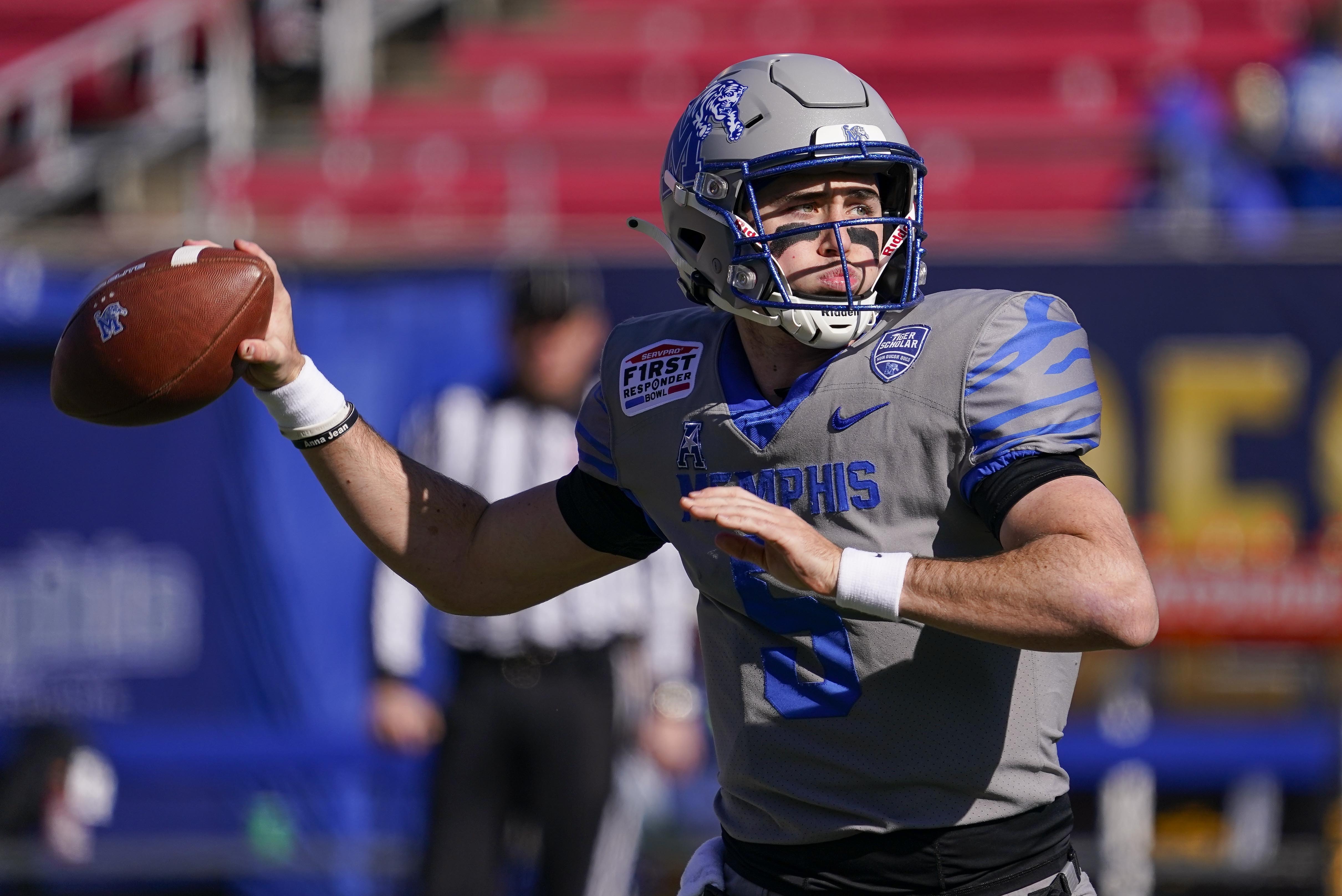 Seth Henigan helps Memphis rout Utah State 38-10 in Dallas | KSL.com