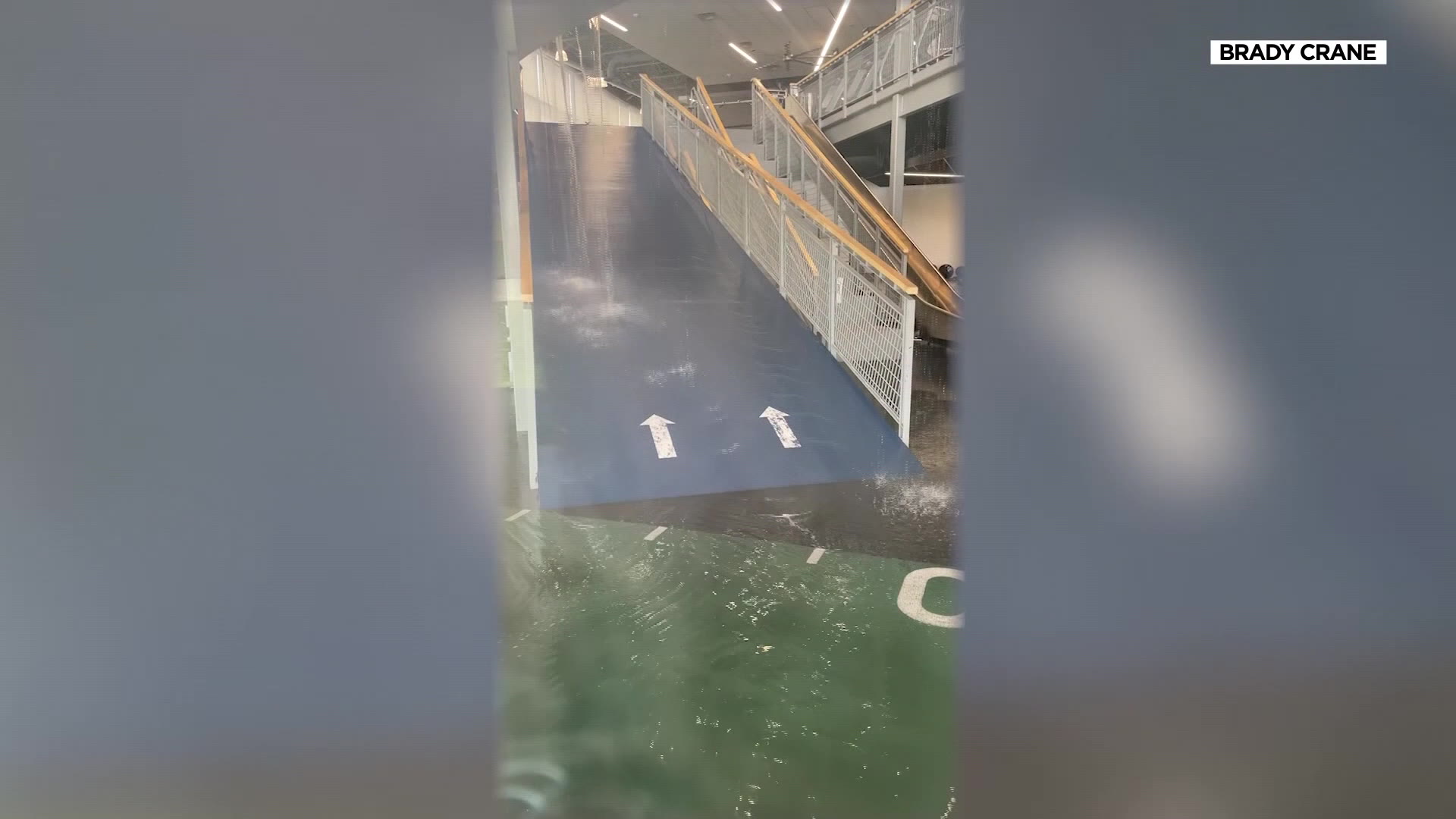 Orem rec center closes after sprinkler system floods building | KSL.com