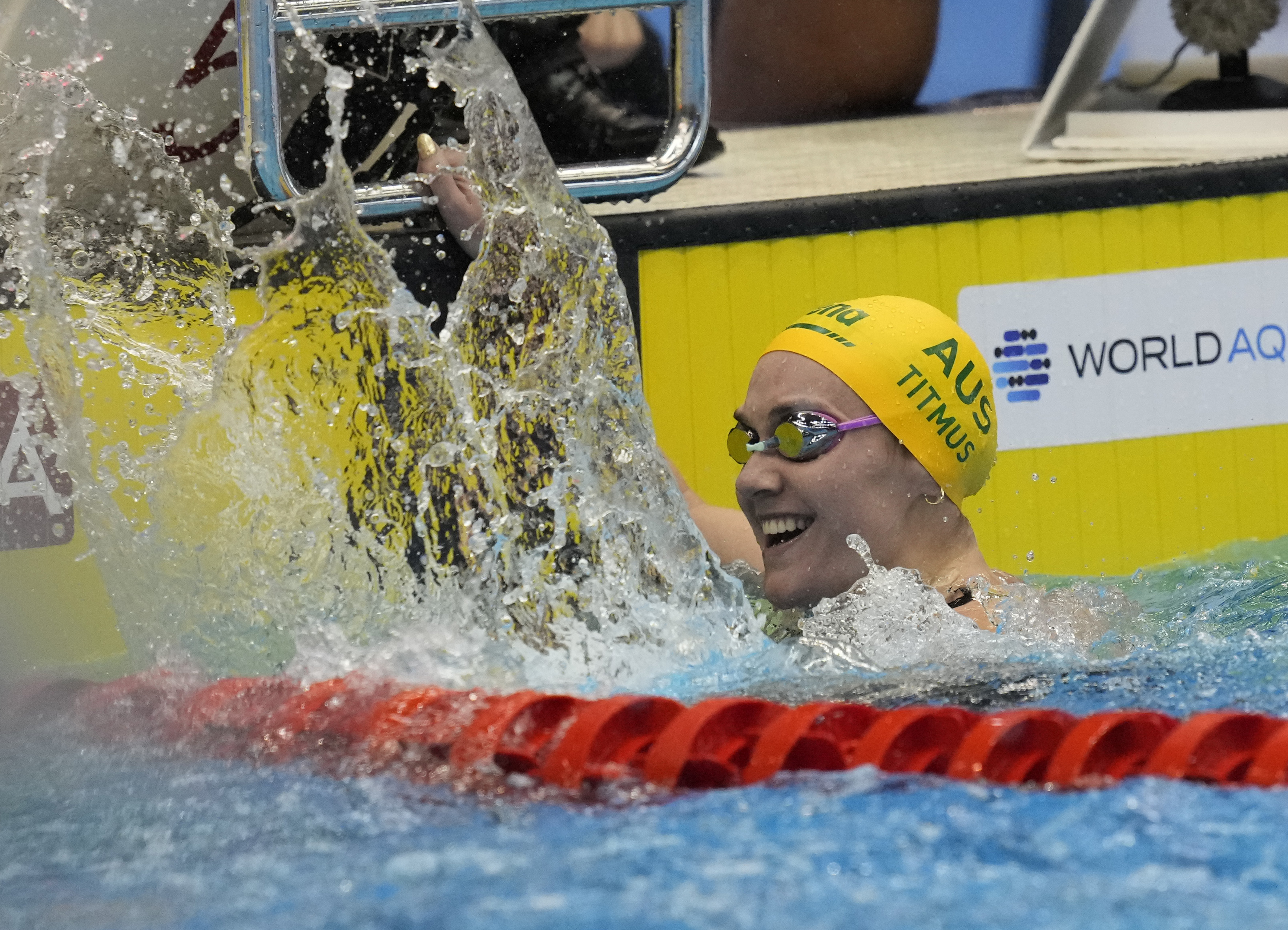 Titmus breaks women's 400-freestyle world record at world championships in Japan | KSL.com