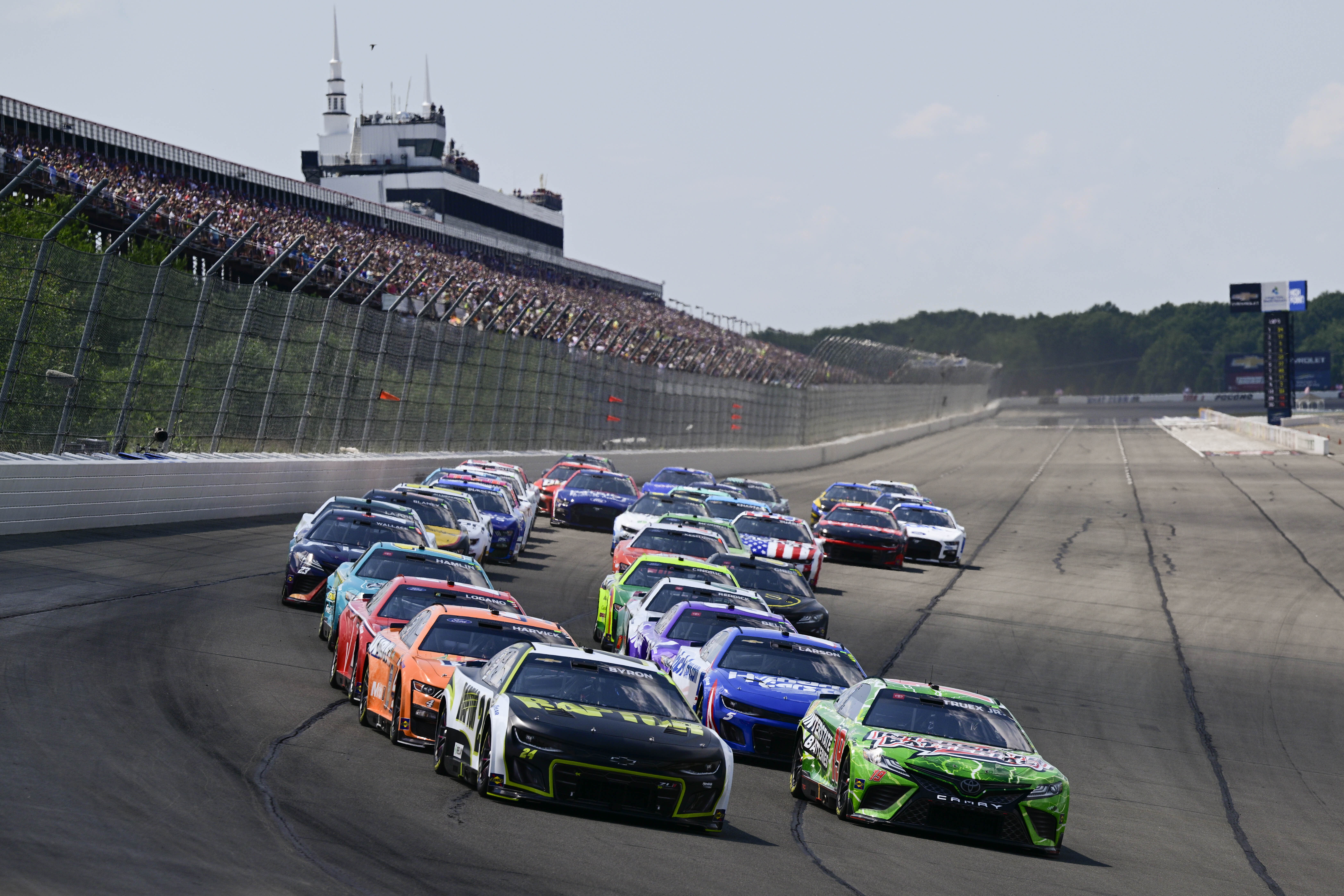 Denny Hamlin gets his record 7th victory at Pocono and 50th of his ...