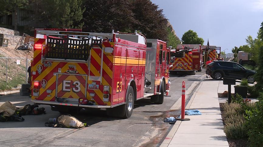 SLC fire crews face extreme natural heat while fighting Monday fire ...