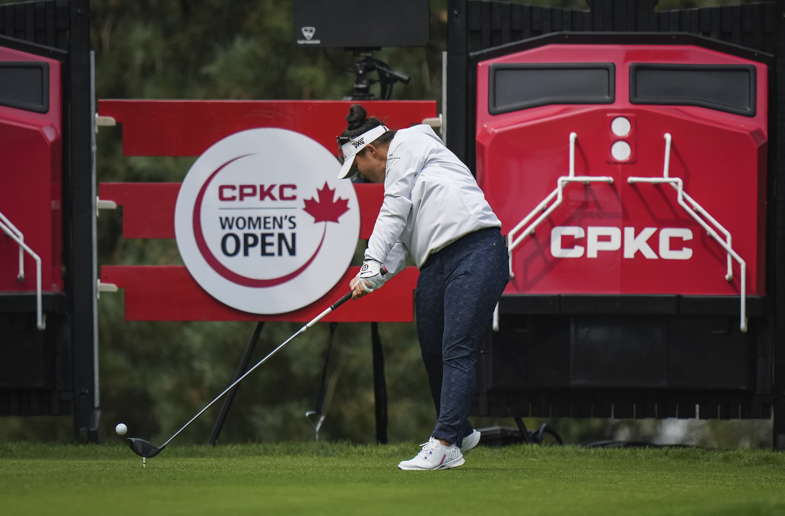 Megan Khang has back-nine burst in 66, leads CPKC Women's Open at challenging Shaughnessy | KSL.com
