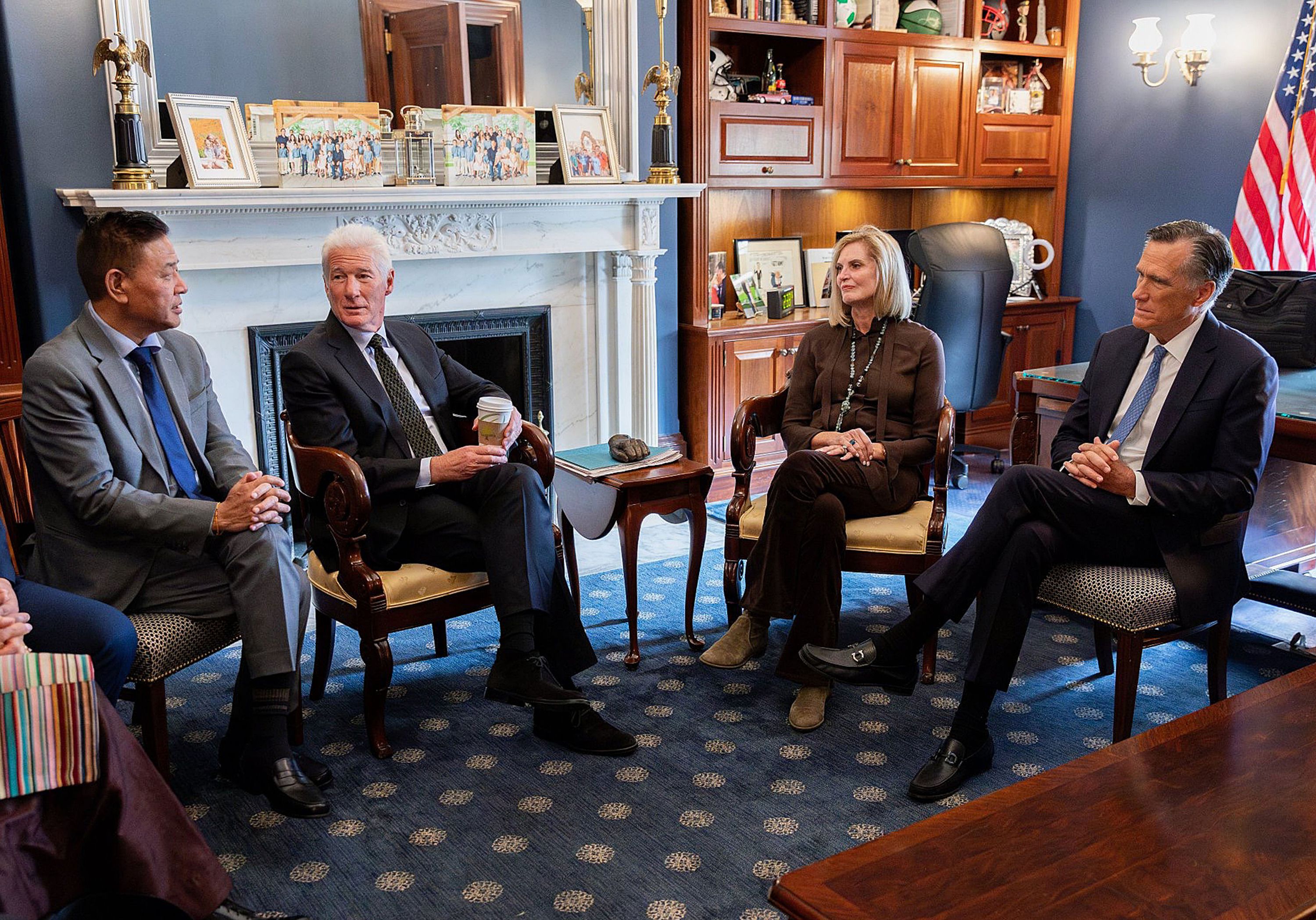 Sen. Mitt Romney met with actor Richard Gere on Tibet | KSL.com