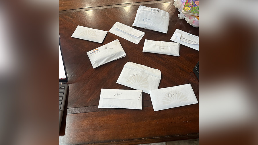 3 West Haven men return envelopes full of money after finding them on ...