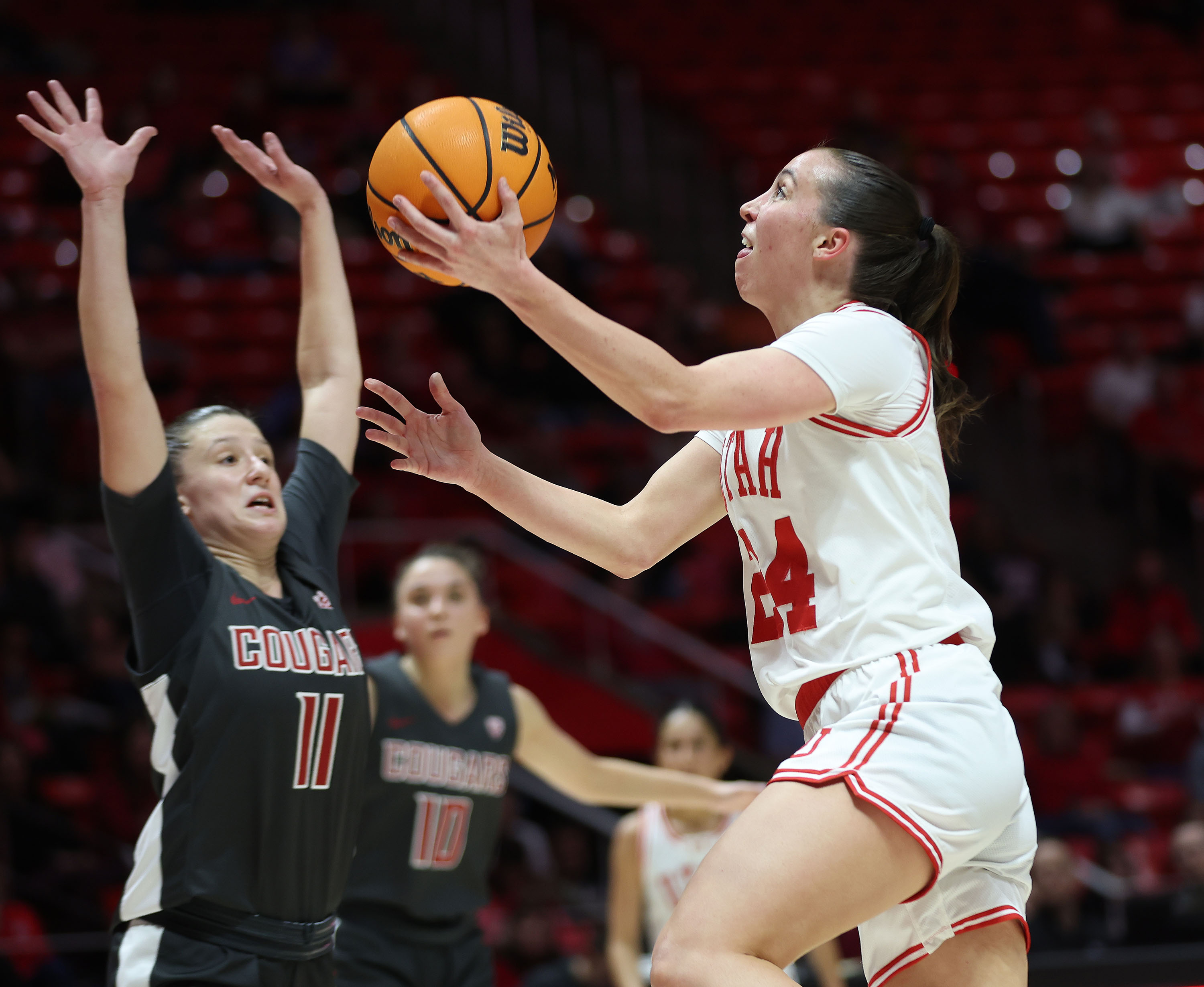 No. 18 Utah women dominate in wire-to-wire blowout win over Washington ...