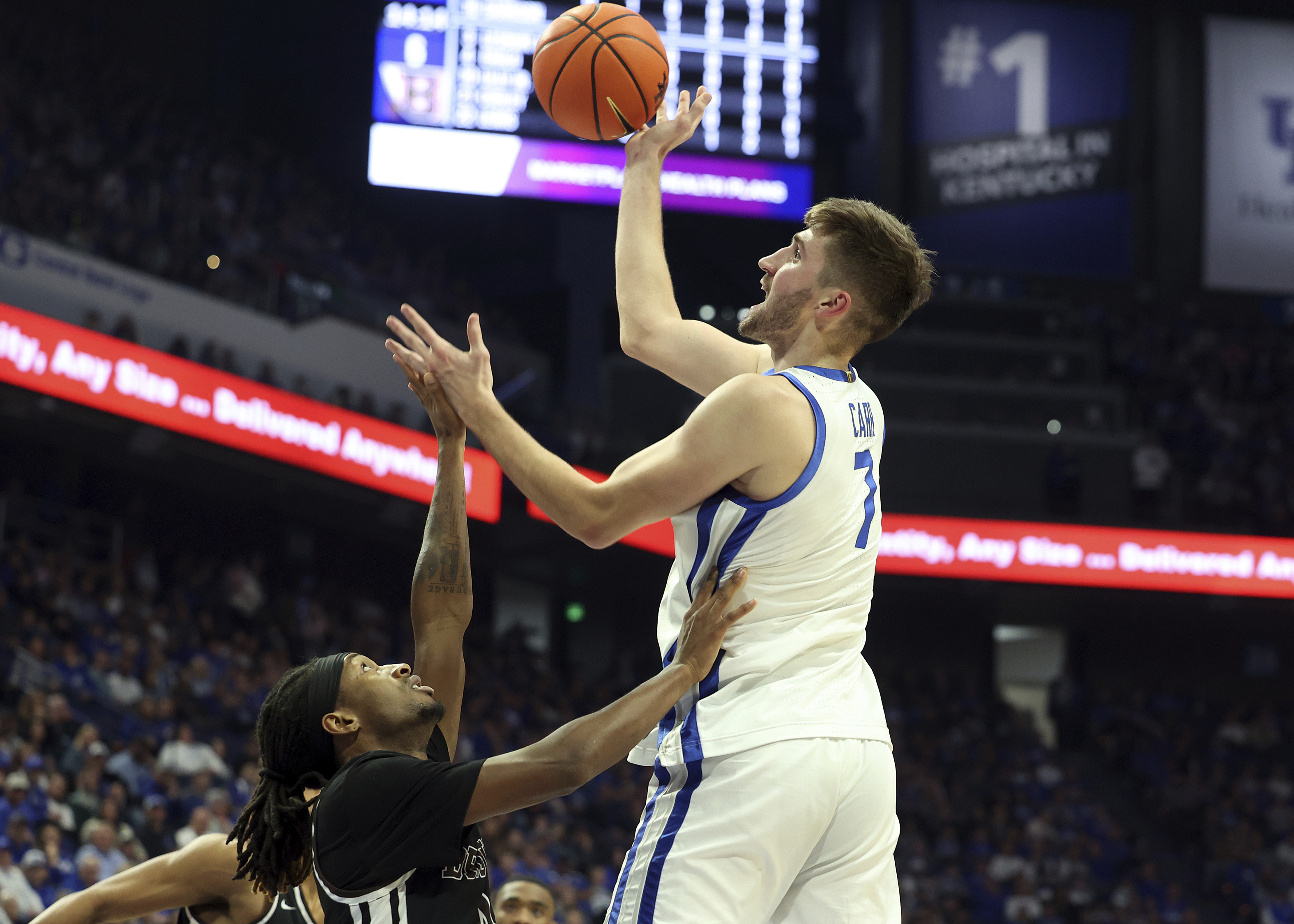 Andrew Carr scores 14, Otega Oweh adds 13 as No. 10 Kentucky handles Brown 88-54 | KSL.com