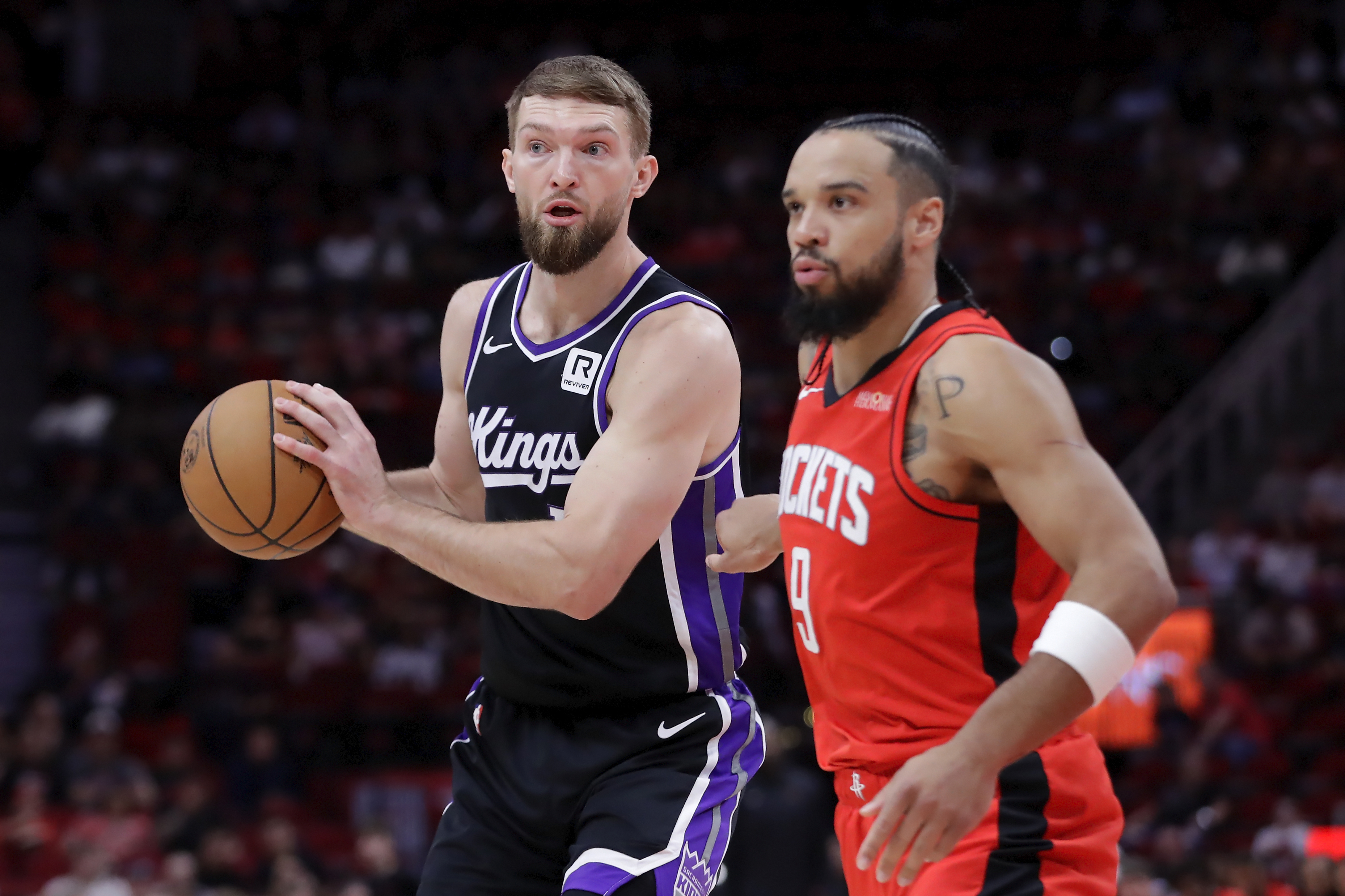Sacramento's Sabonis leaves game against Rockets in first quarter with hamstring injury | KSL.com