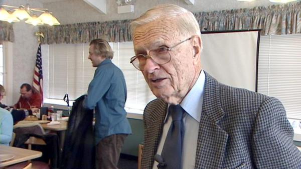 Utah professor celebrates 95th birthday | KSL.com